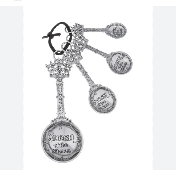 GANZ | Kitchen | Ganz Crown Measuring Spoons Set Of 4 Queen Of The ...